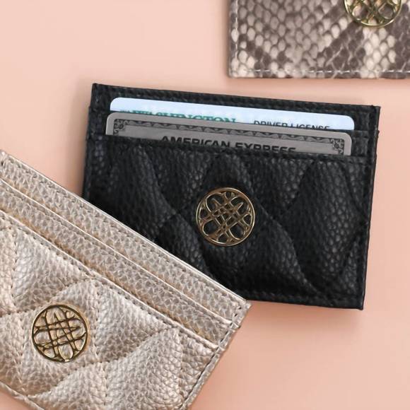 NATALIE WOOD DESIGNS | Bags | New Natalie Wood Designs Quilted Designer ...